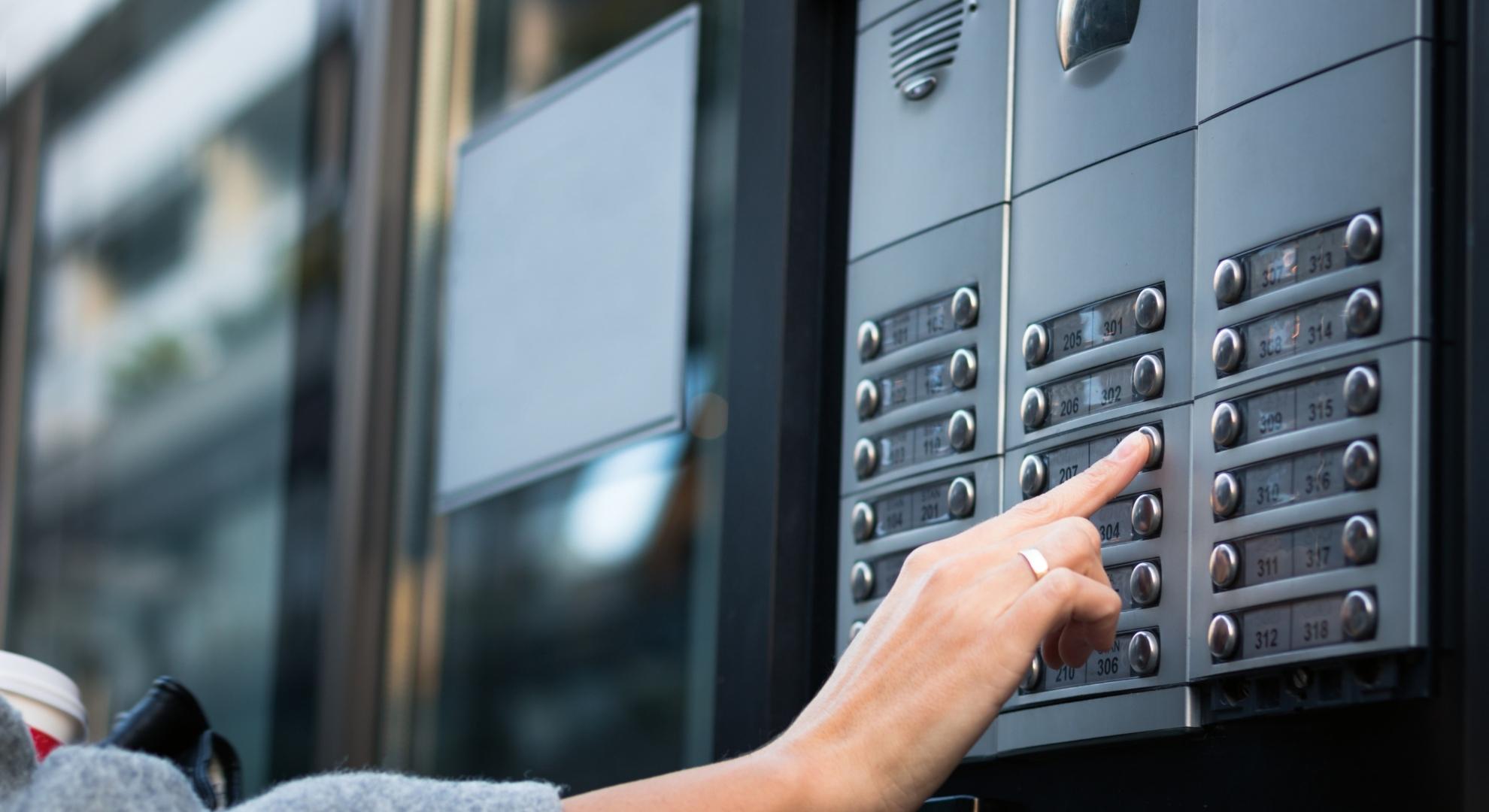 Instalação de interfone: Saiba como funciona ! - Sistemas de Segurança